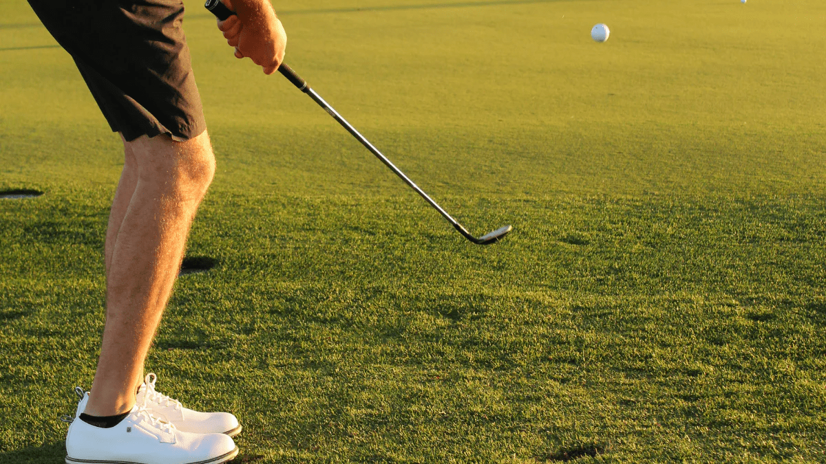 Master Your Short Game: How to Chip a Golf Ball Effectively